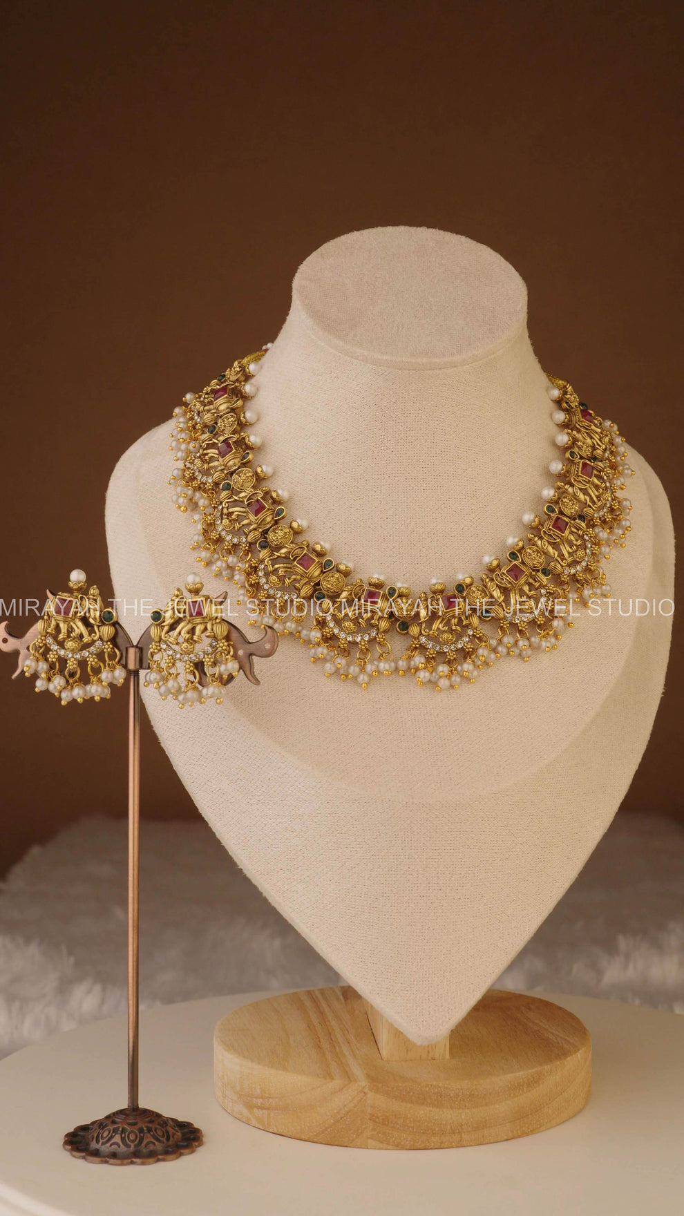 RUBIKA ELEPHANT NECKLACE - RED AND GREEN – Mirayah The Jewel Studio